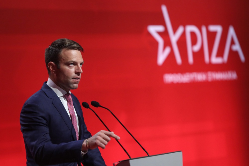 ‘Newcomer’ wins first round of Greece’s left elections | Euractiv