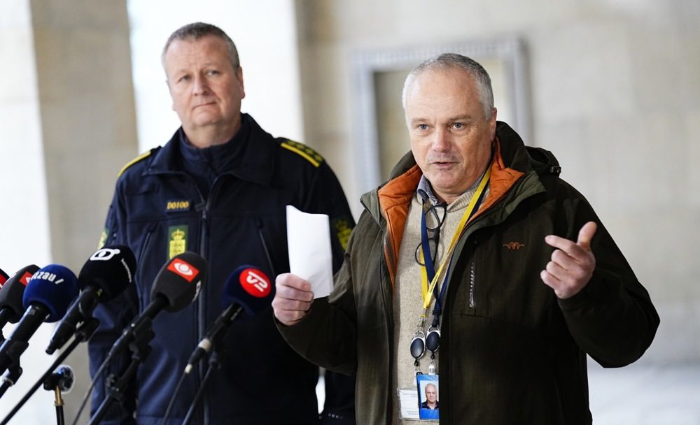 Denmark arrests three people for allegedly planning terrorist attacks ...