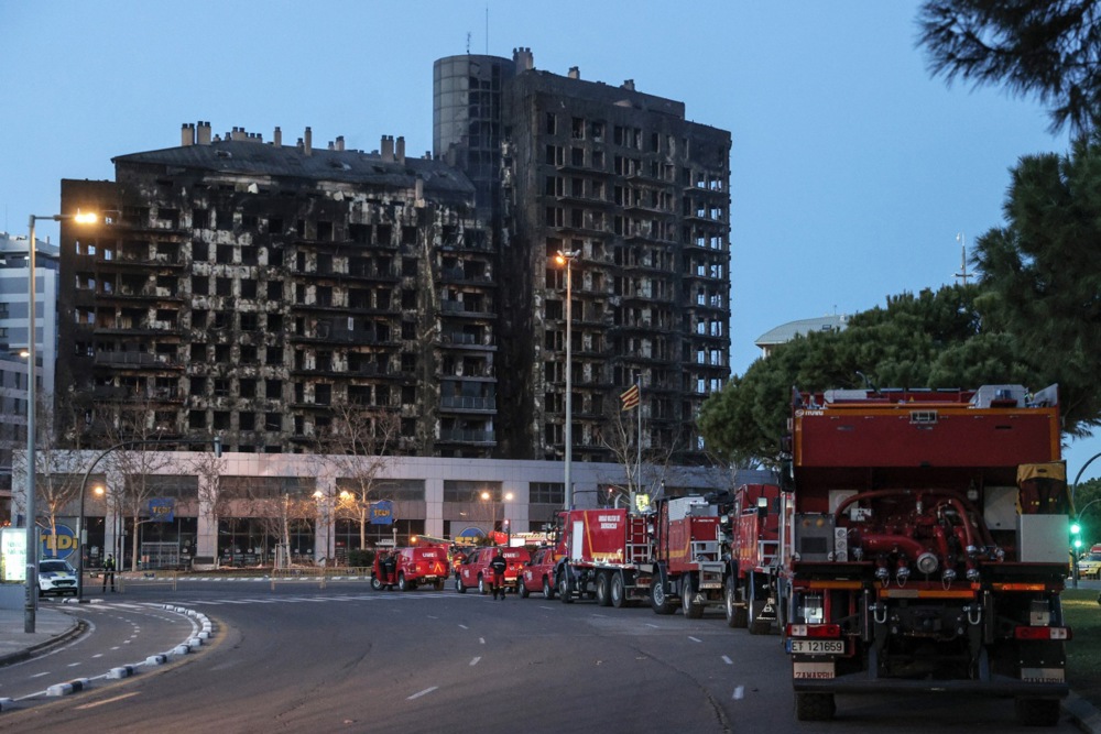 Investigation open following deadly Valencia apartment block fire ...