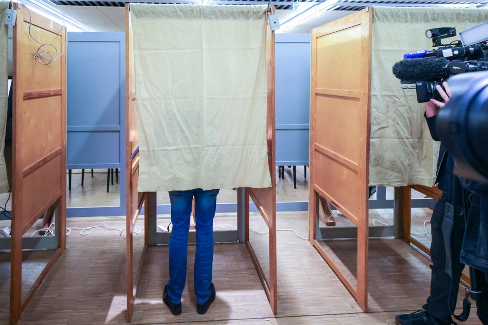 Errors cast shadow on first-time voters in Belgium’s triple elections ...