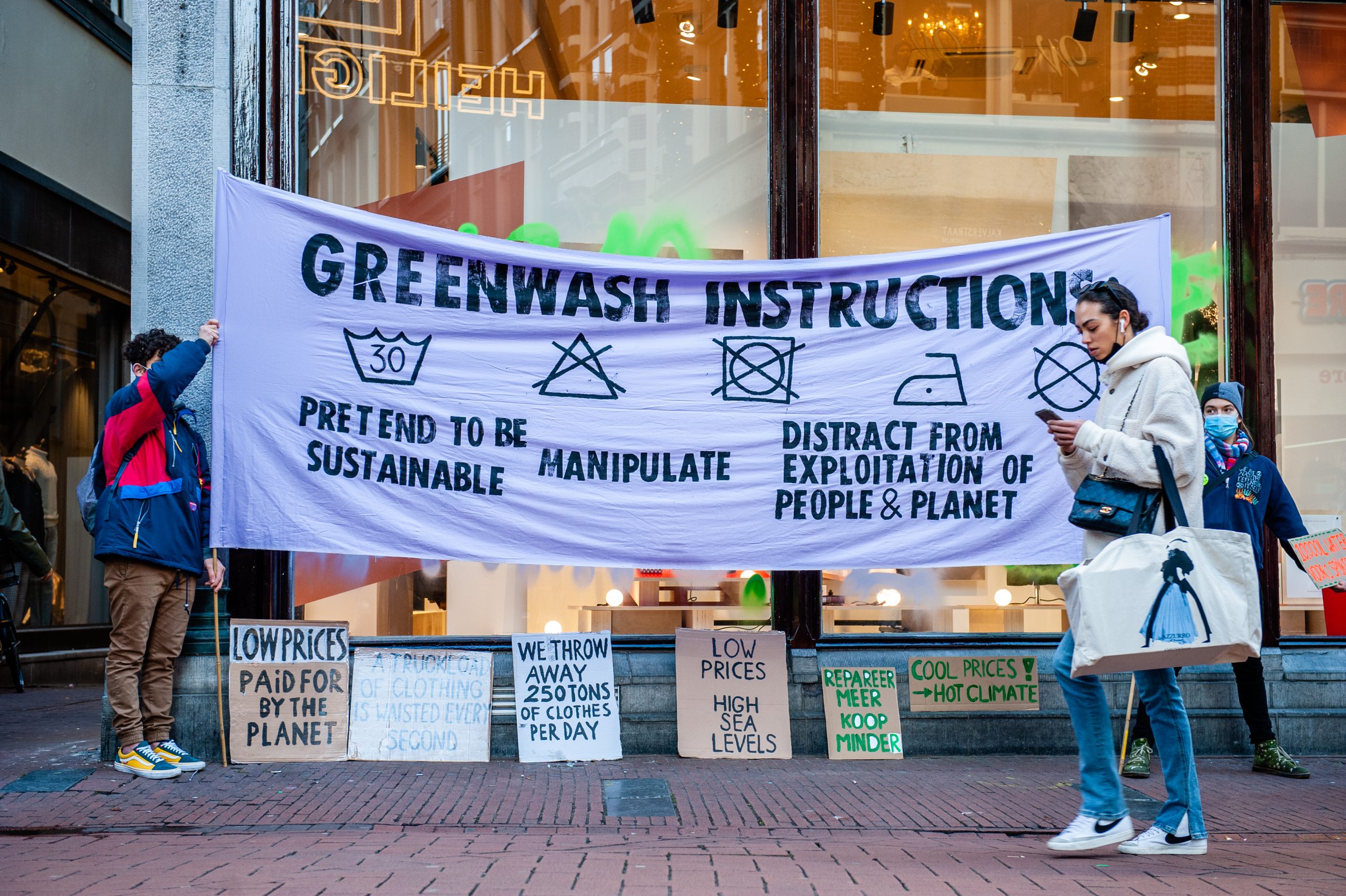 It's crunch time for anti-greenwashing rules | Euractiv